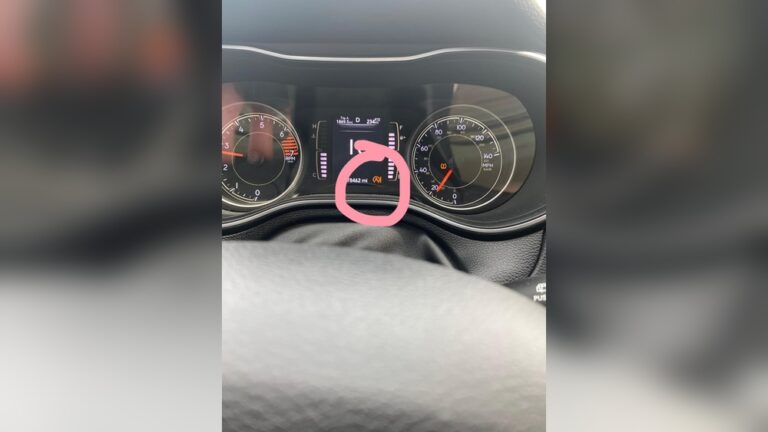 2019 Jeep Compass Auto Start Stop Warning Light: Causes & Fixes