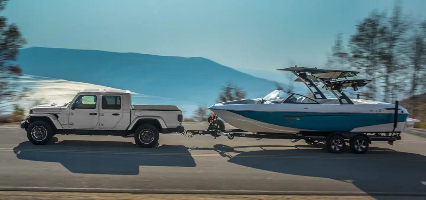 How Much Can A 2022 Jeep Gladiator Tow