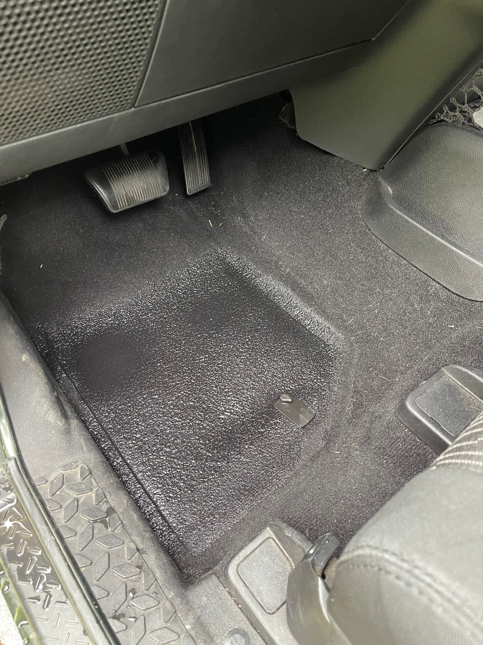Why Is My Jeep Floor Wet? Top Causes & Fixes Explained