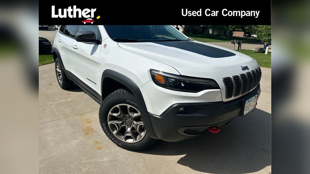 Are Jeep Cherokees Rear Wheel Drive