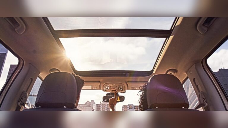 Does Jeep Compass Have Sunroof? Features & Options Explained