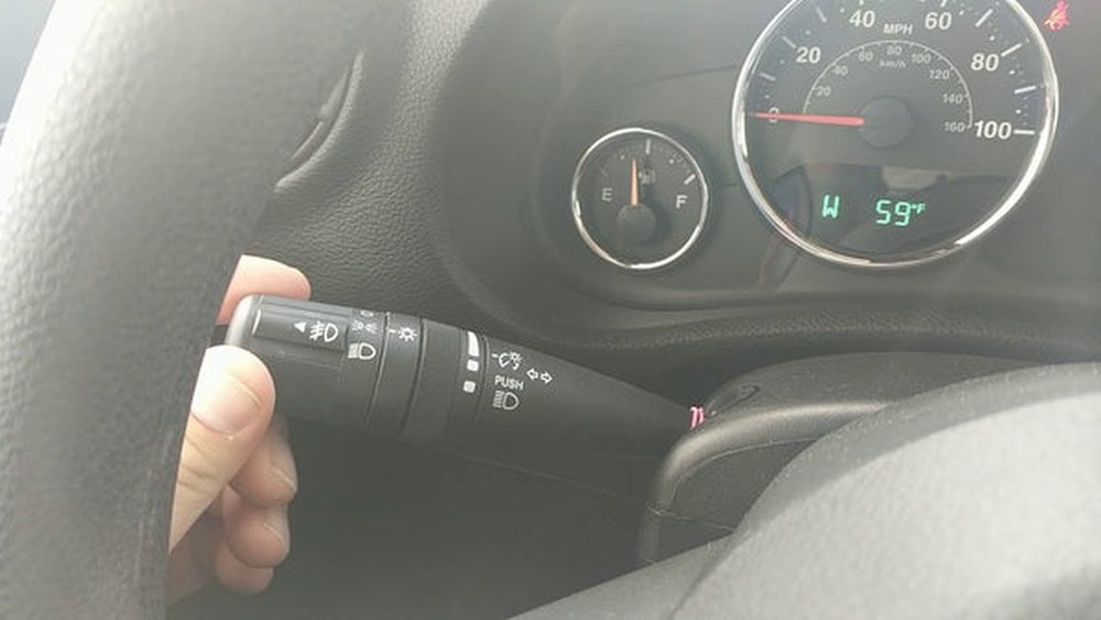 How Do I Turn On My Jeep Fog Lights