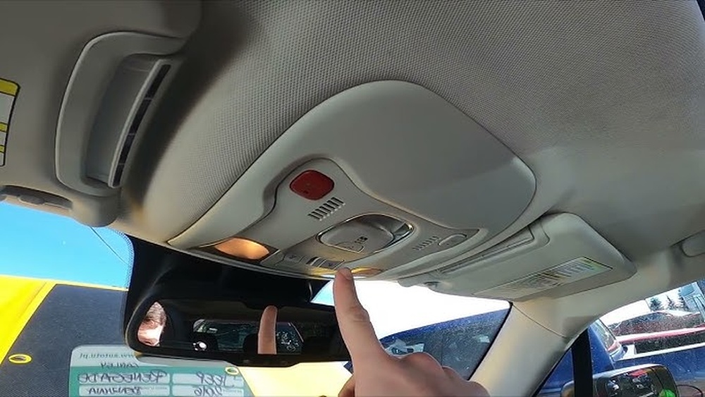 How To Open Jeep Renegade Sunroof: Easy Step-by-Step Guide