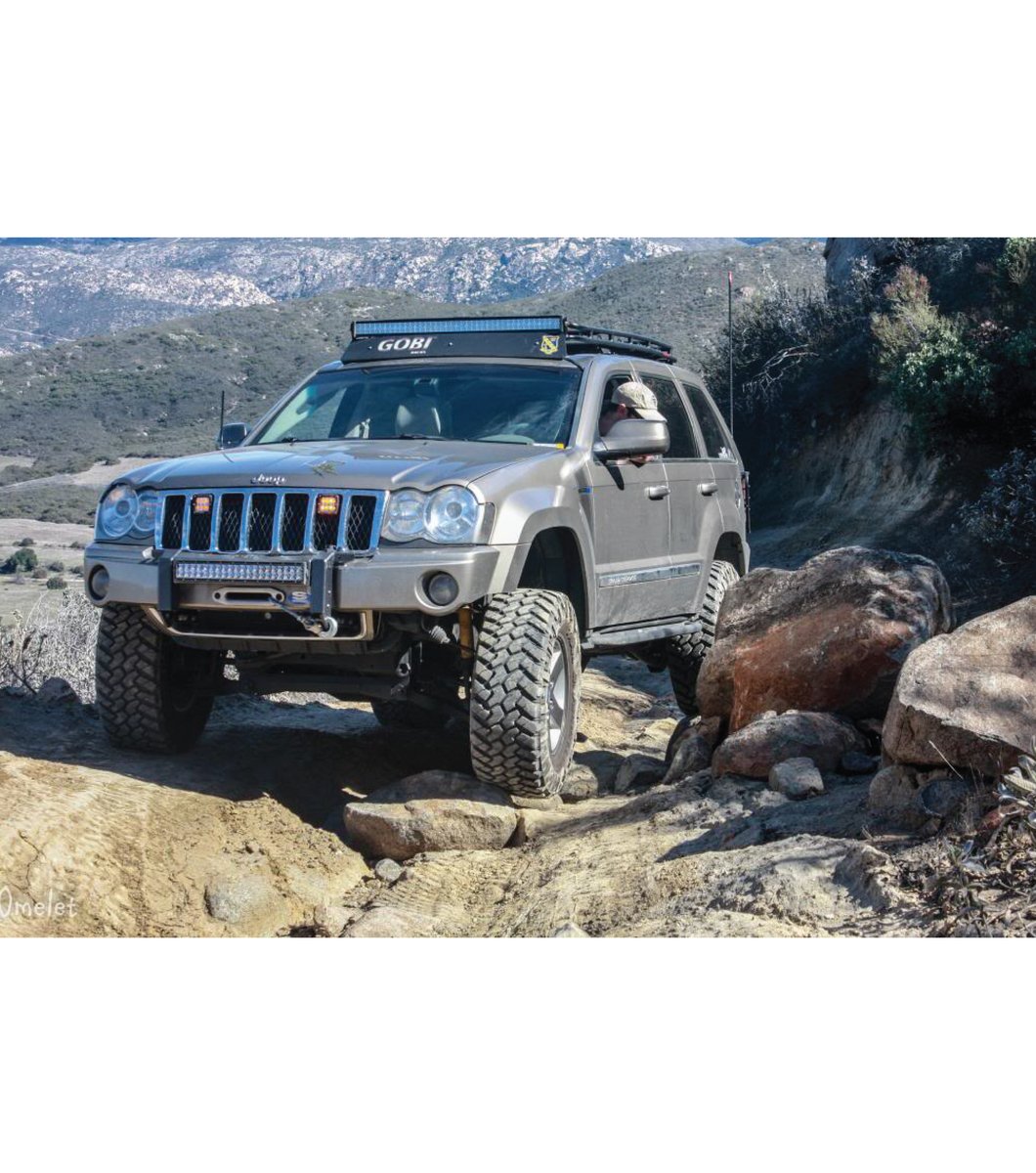 What Size Light Bar for Jeep Grand Cherokee: Top Picks 2024