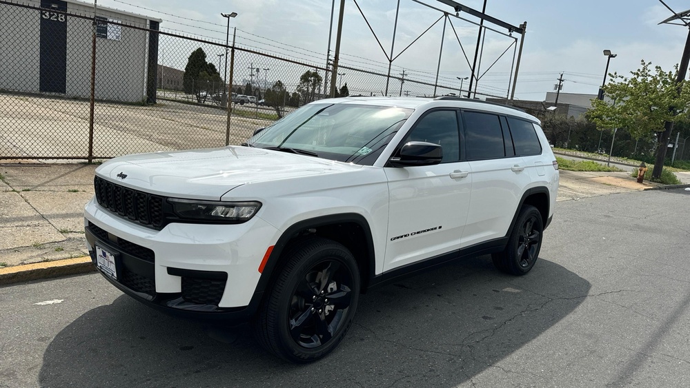 Where Can I Rent A Jeep Grand Cherokee Near Me?